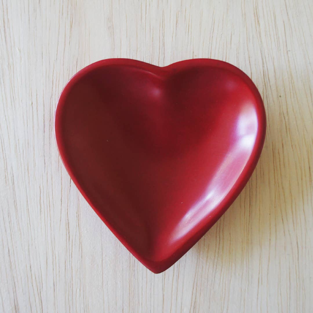 Heart Dish - Plain Red – Forgotten Room Shop
